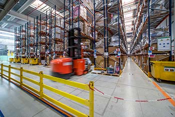 8 Areas for Warehouse Optimization at Peak